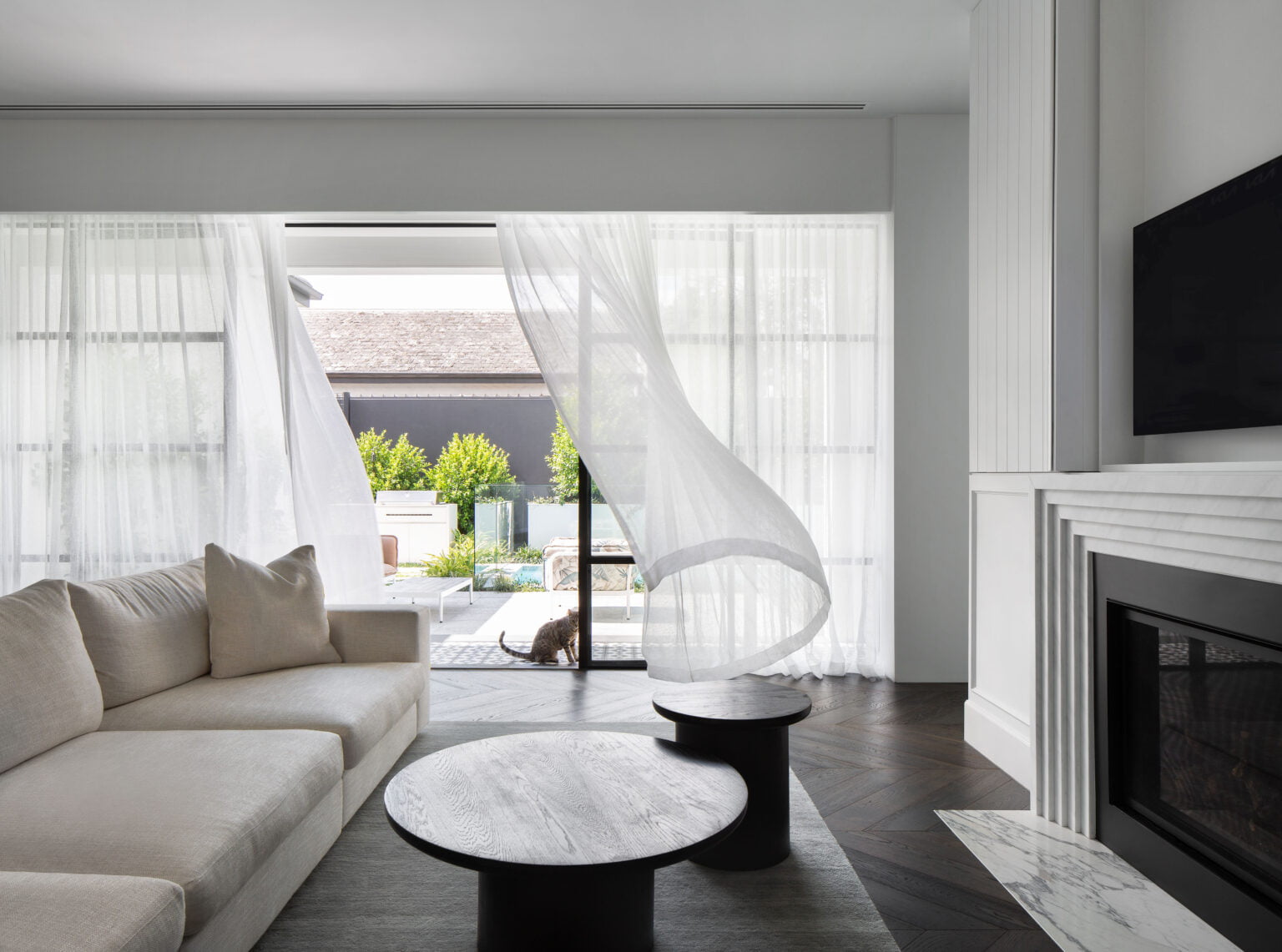 Elsternwick Residence (FOR SAM & SNEZANA WOOD) - Shades