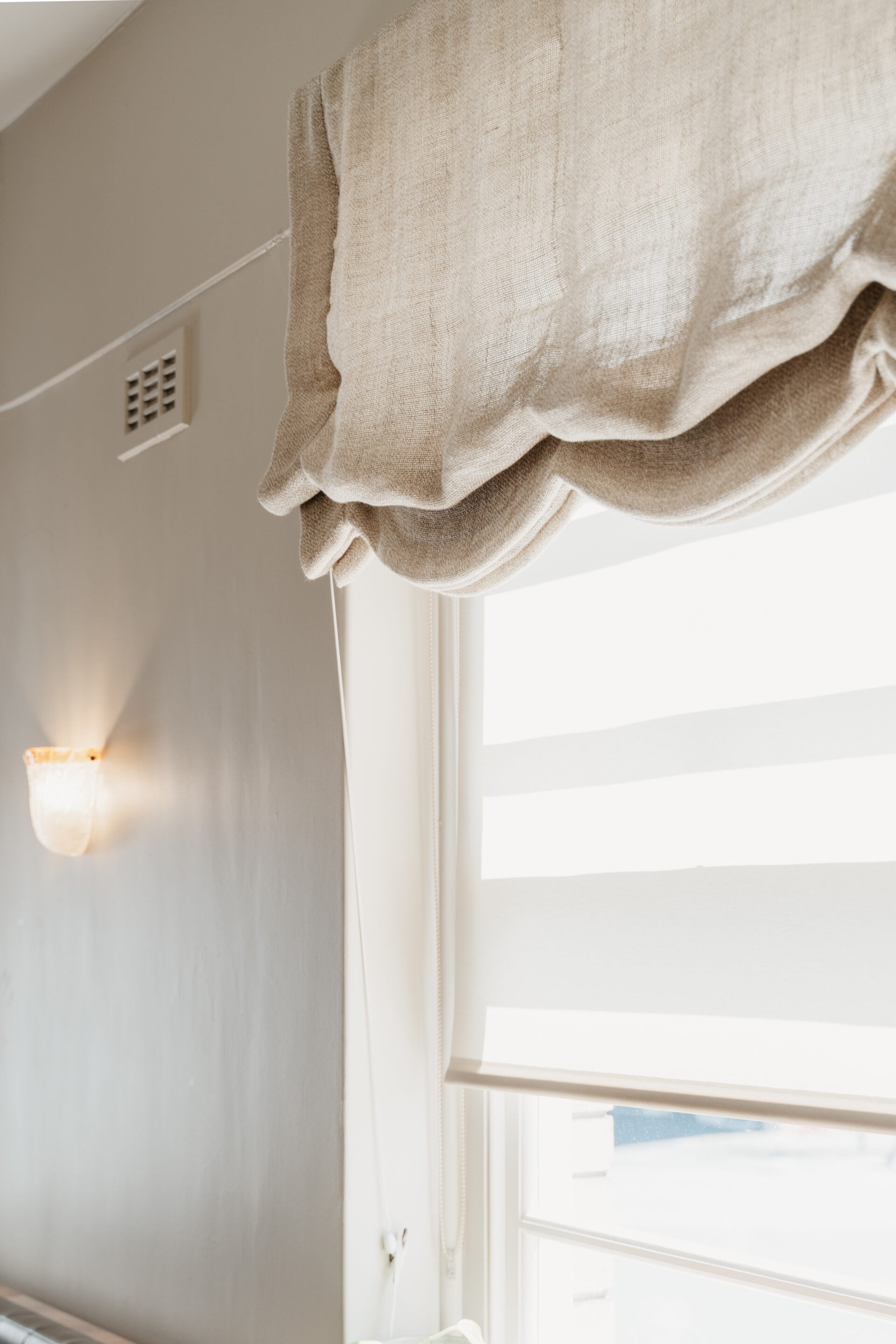 Traditional Linen and Kitchen Roman Blinds - hard and soft | Shades