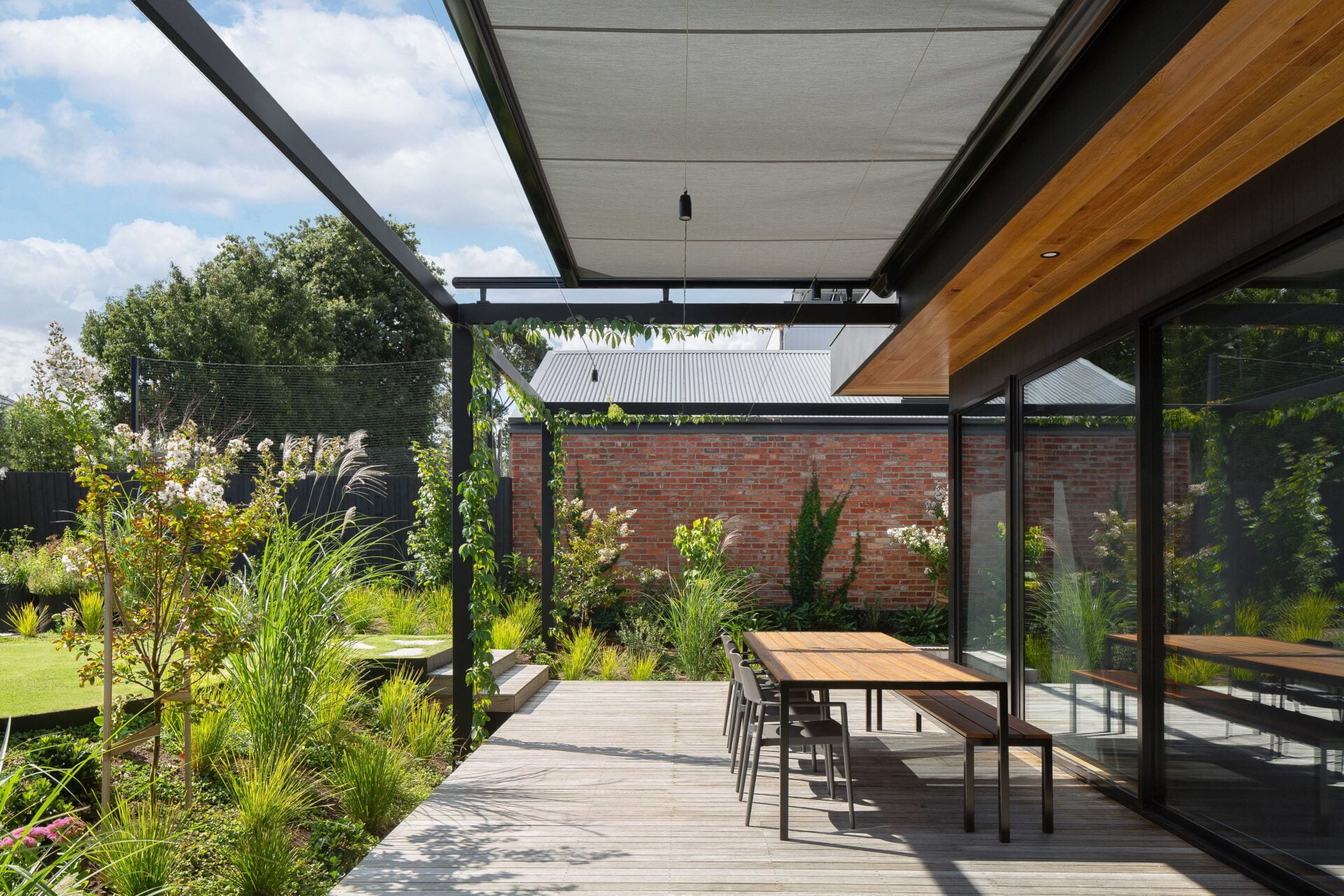 In the spotlight: Trendy window coverings for 2024 - Shades